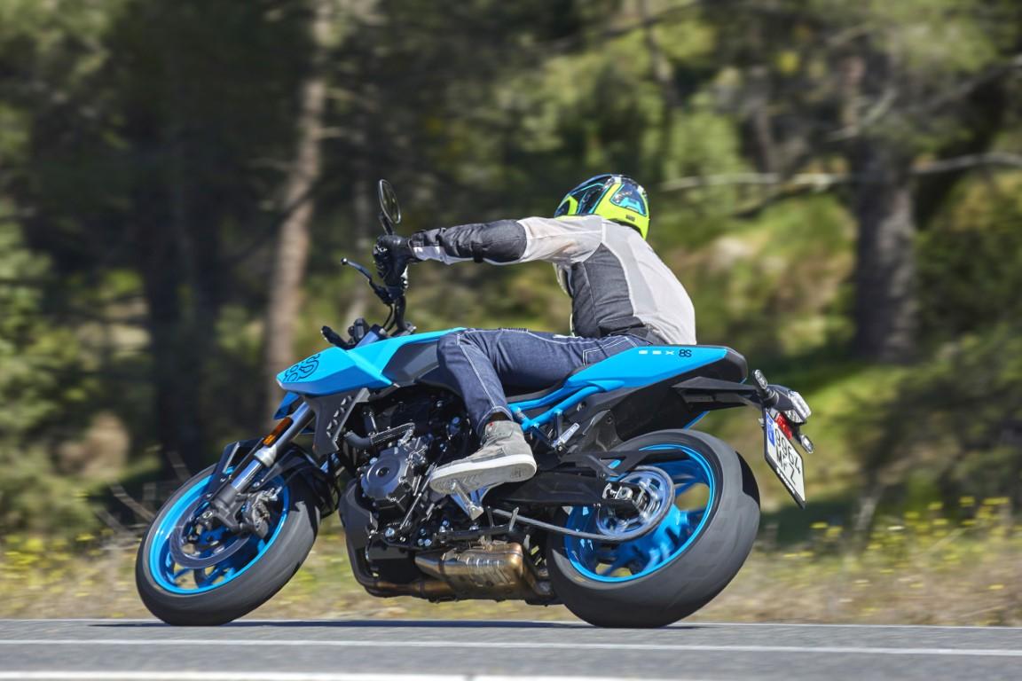 Suzuki GSX-8S Prueba, ficha técnica y precio