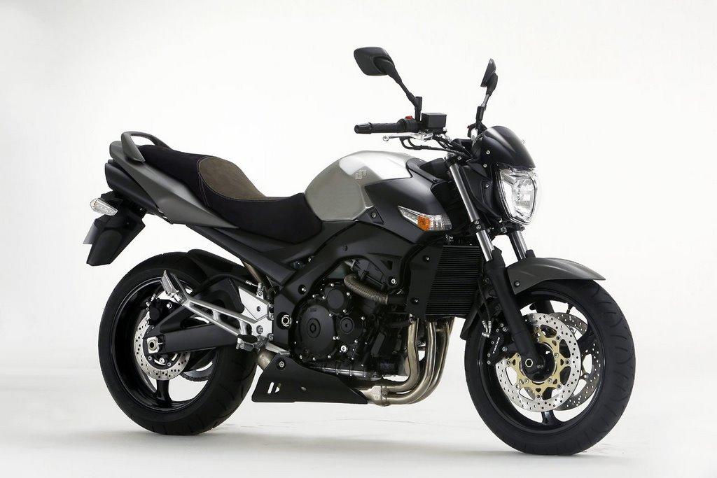 Suzuki GSR 600 2010