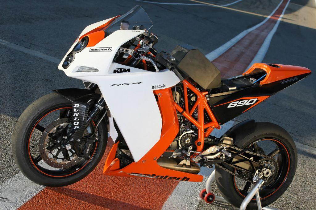 KTM RC4 690R Mototech