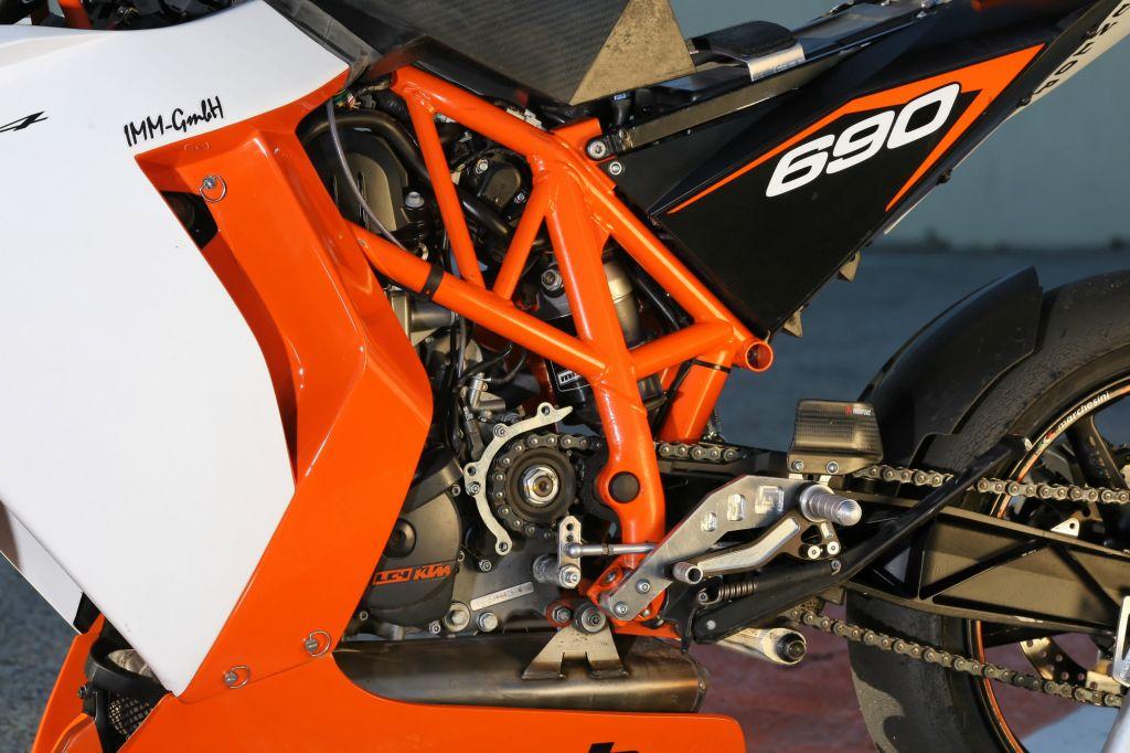 KTM RC4 690R Mototech