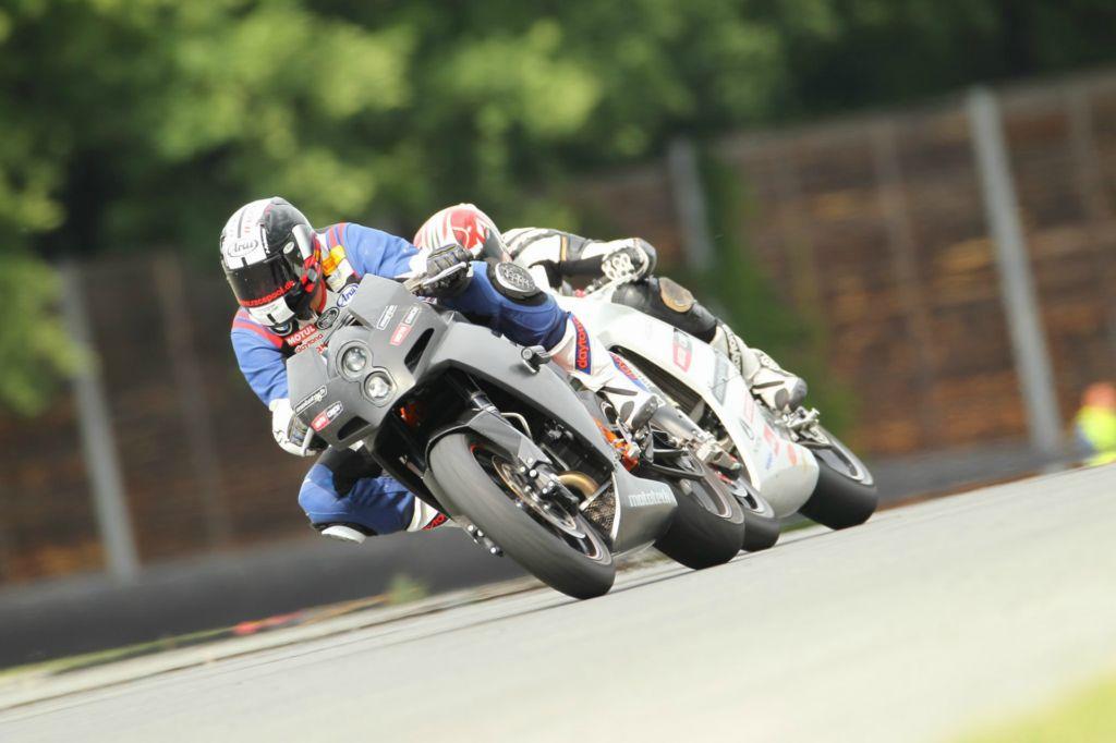 KTM RC4 690R Mototech