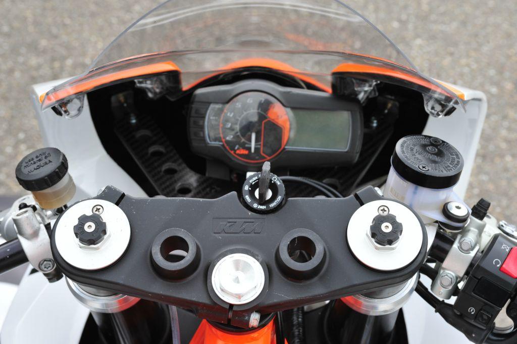 KTM RC4 690R Mototech