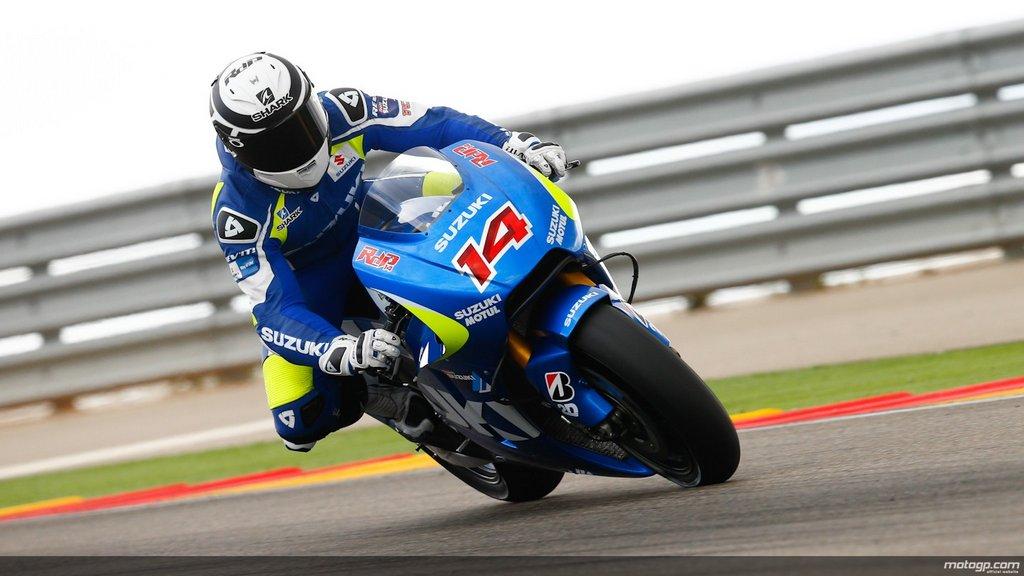 Fotos Suzuki GSV-R 2015 MotoGP