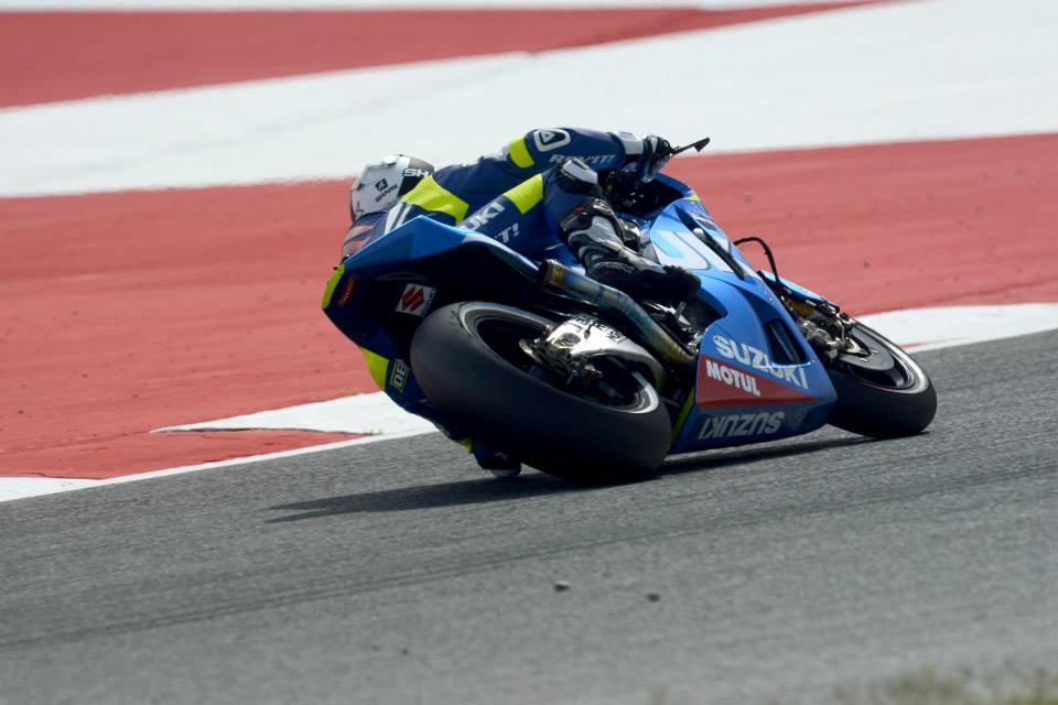Fotos Suzuki GSV-R 2015 MotoGP