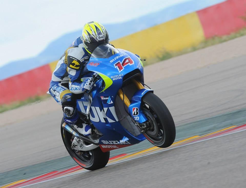Fotos Suzuki GSV-R 2015 MotoGP