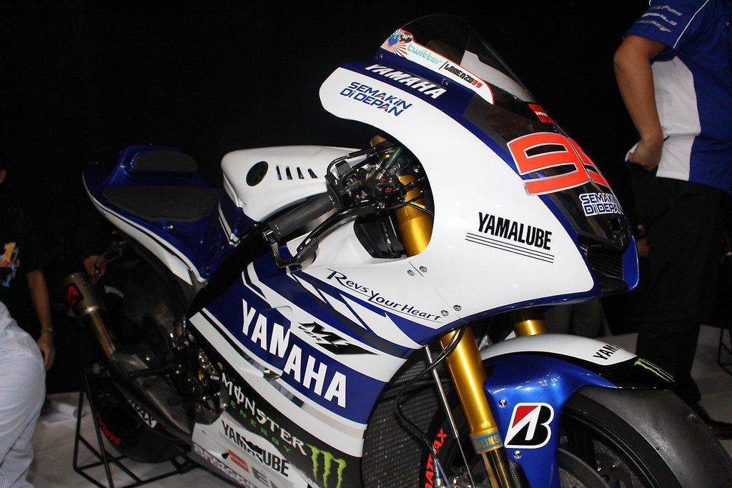 Presentación Yamaha Factory Racing 2014 en Yakarta