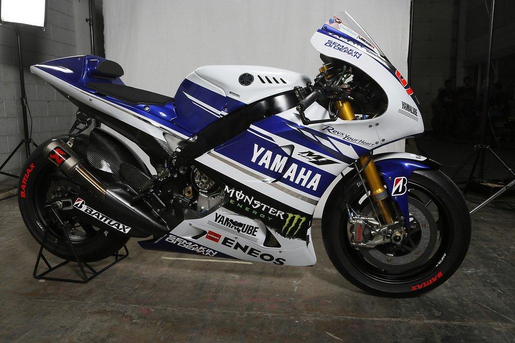 Presentación Yamaha Factory Racing 2014 en Yakarta