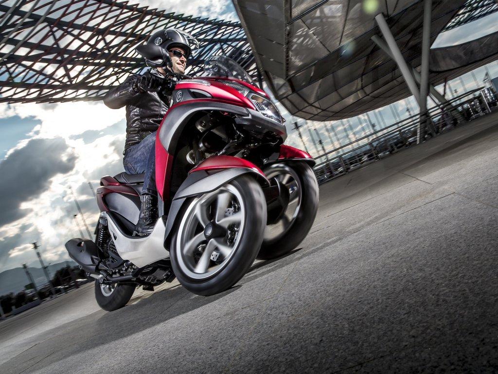Yamaha Tricity 125 2014, el nuevo scooter de tres ruedas japonés