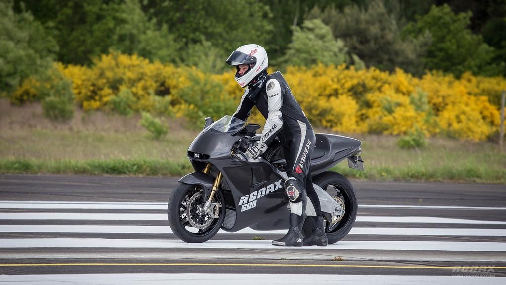 Ronax 500: info, fotos y vídeo de esta brutal deportiva 2 tiempos