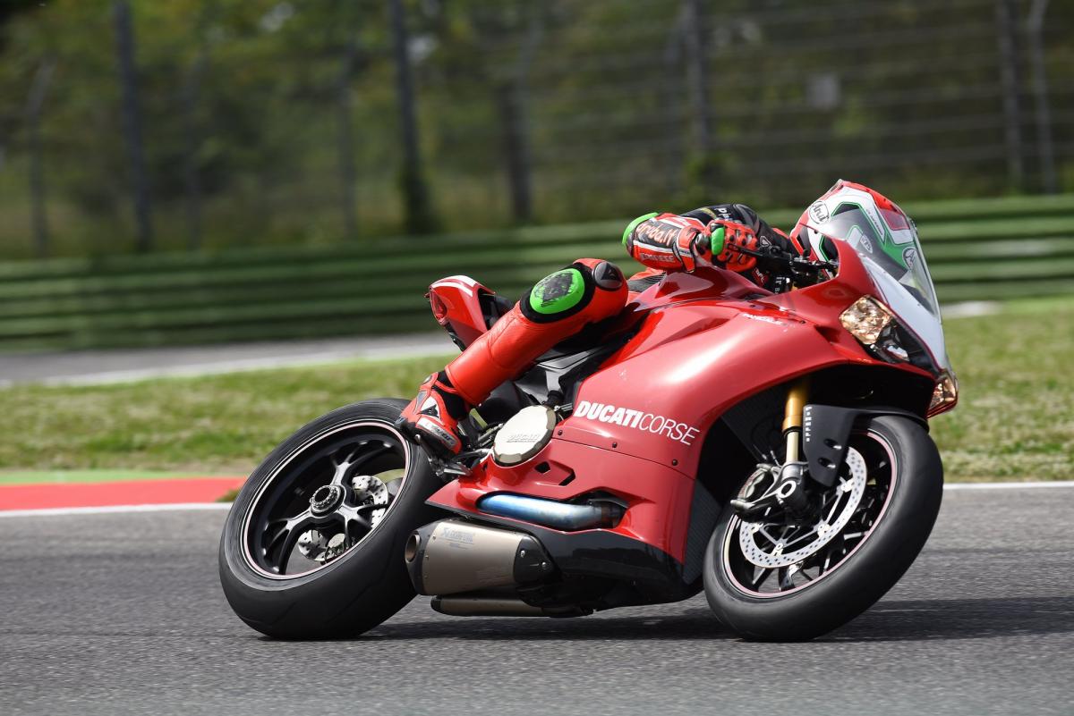 Ducati Panigale R 2015: exclusividad italiana al más alto nivel