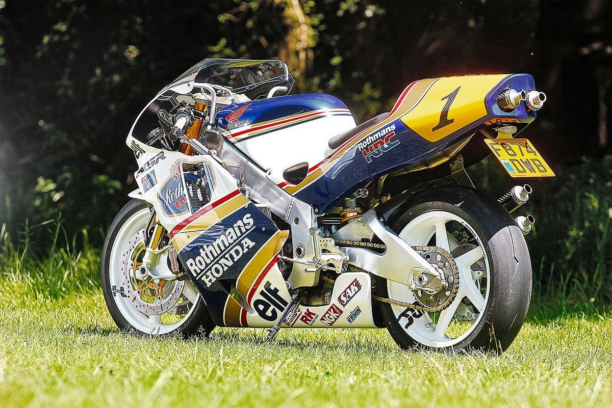 Honda NSR 500 Rothmans Réplica de James Mansfield