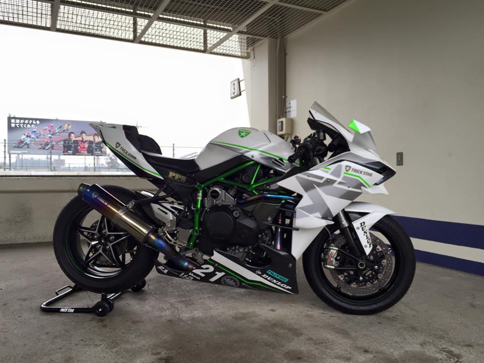 Kawasaki Ninja H2R Trick Star: blanco de todas las miradas