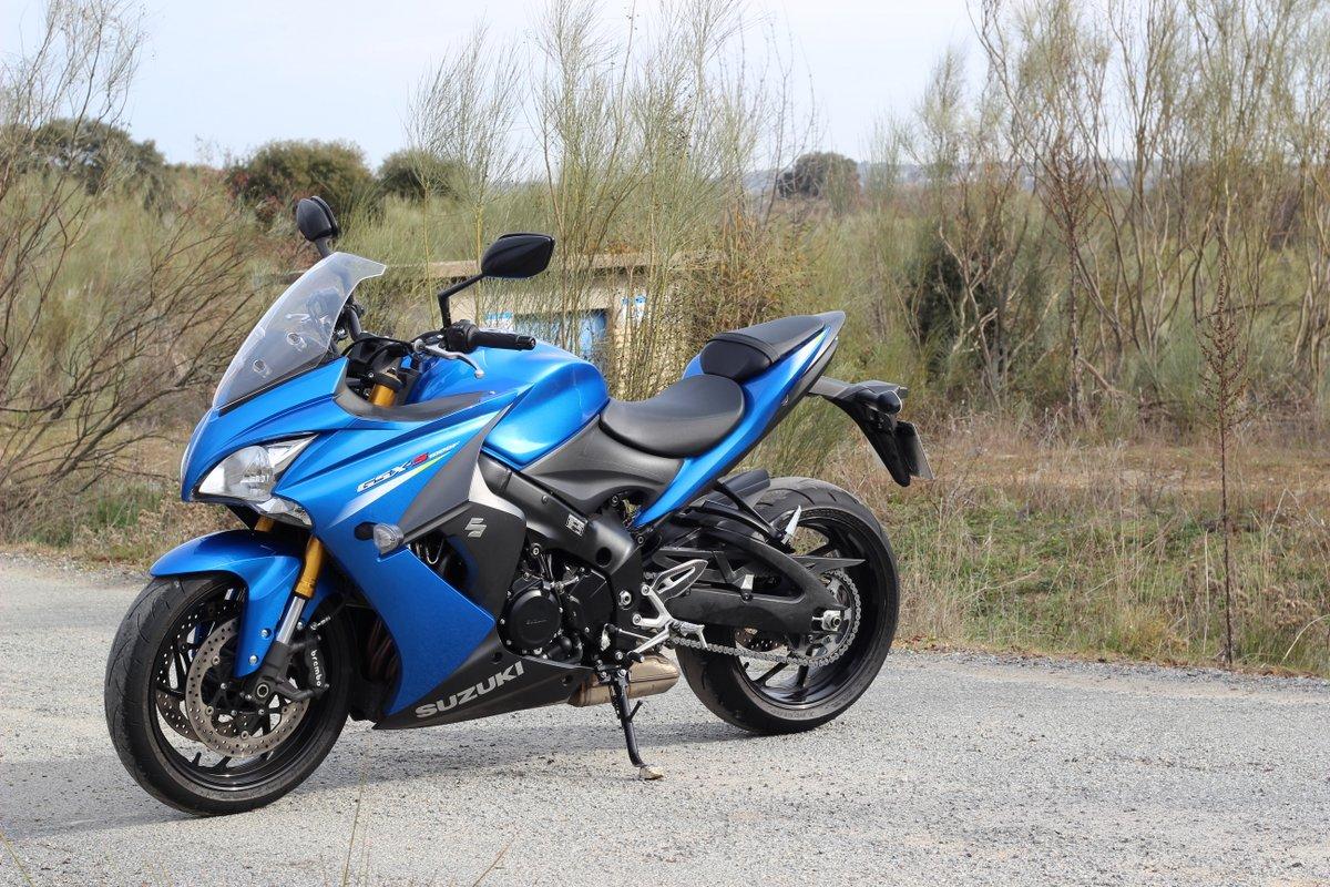 Vídeo-prueba Suzuki GSX S1000 F 2016: Equilibrio entre deportivida y ...