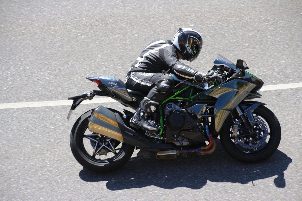 Vídeo prueba Kawasaki Ninja H2: Banzai!