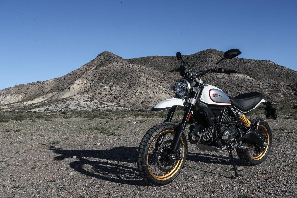 Ducati Scrambler Desert Sled 2017: Diversión off-road de estilo retro ...