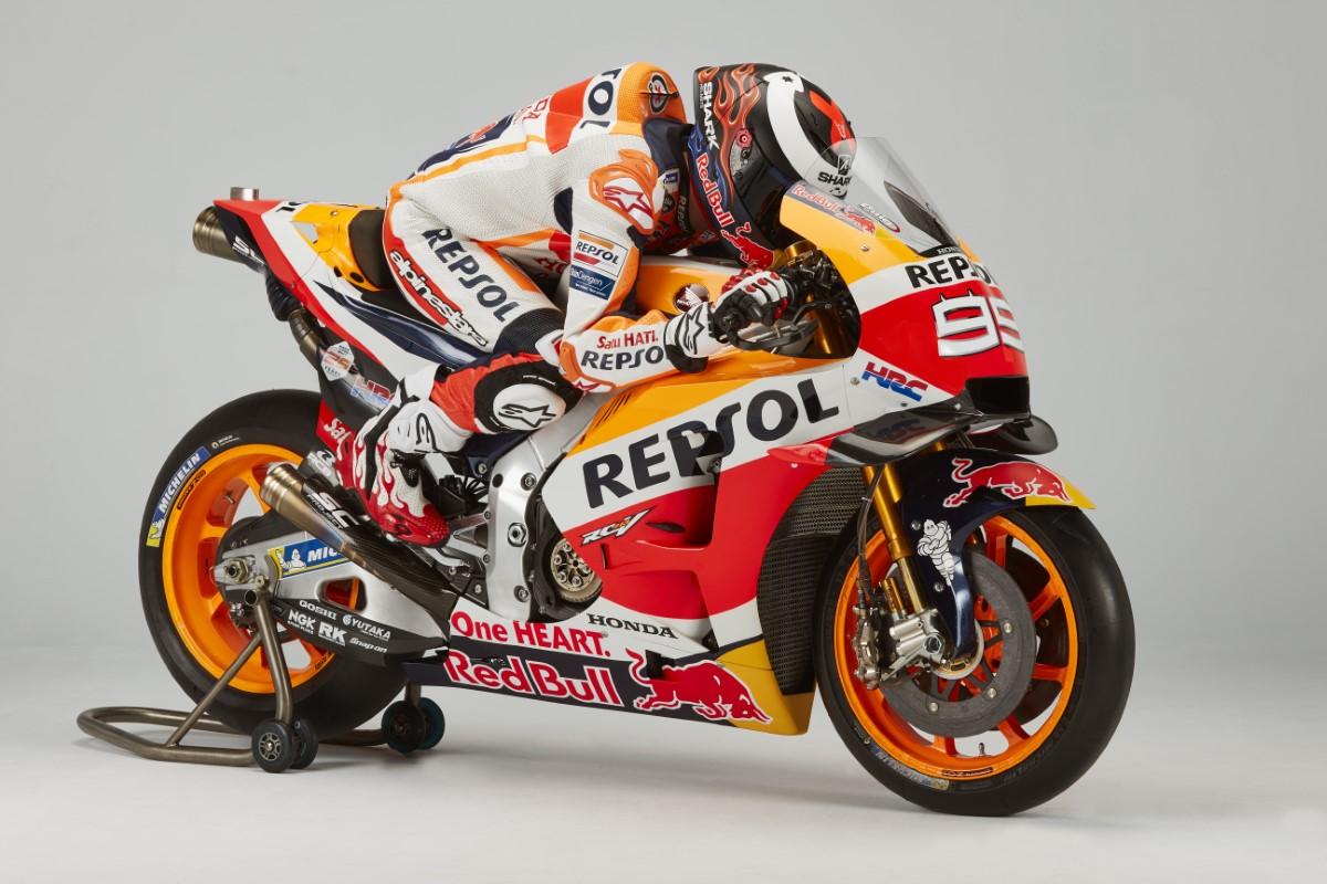 (Fotos) Repsol Honda Team 2019: Lorenzo y Márquez se visten de gala